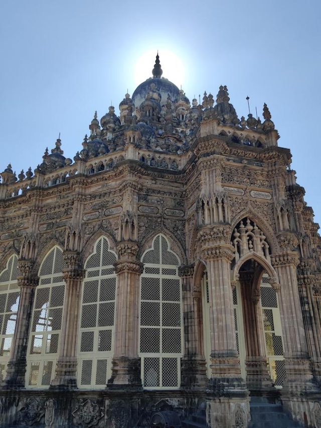 Mahabat Maqbara - Architecture, History, & Things To Know