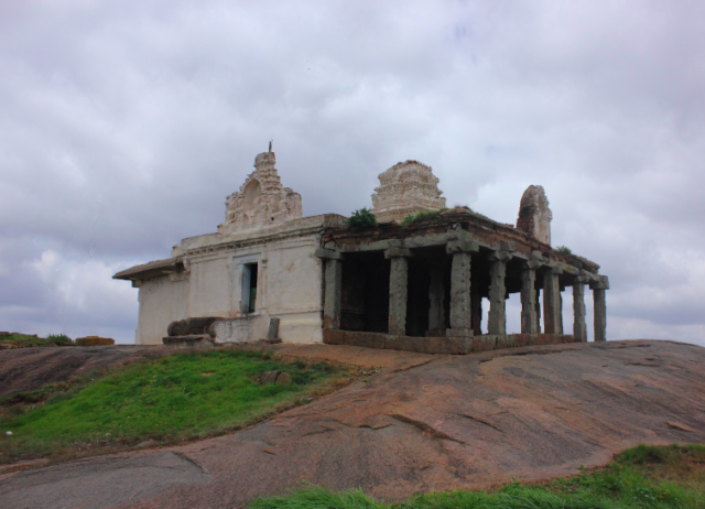 History of Hutridurga - Stories Lost In Time