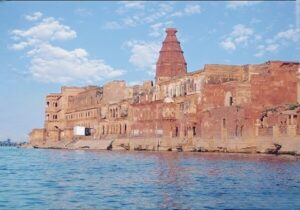 19 Must-Visit Famous Temples In Mathura Vrindavan